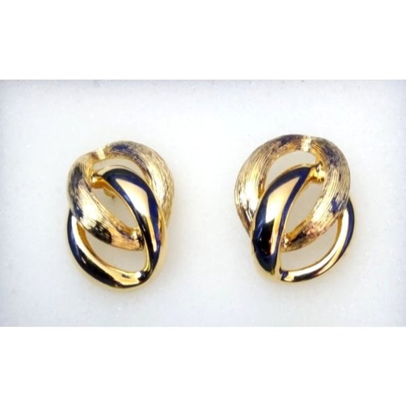 Napier | Jewelry | Vintage Signed Napier Gold Tone Smooth And Textured ...
